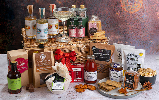 Tom Savano creates charity Christmas hampers - The Spirits Business