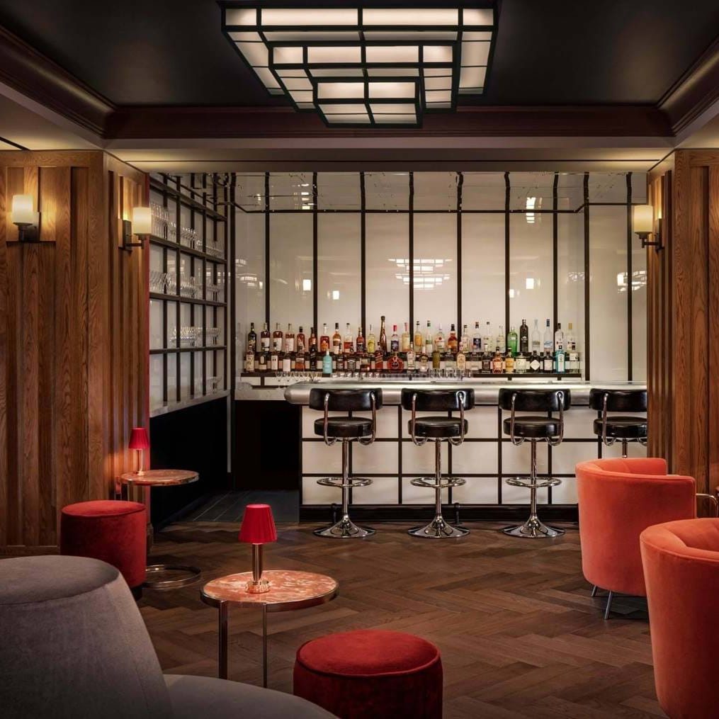 Lyaness first bar to be awarded three pins - The Spirits Business