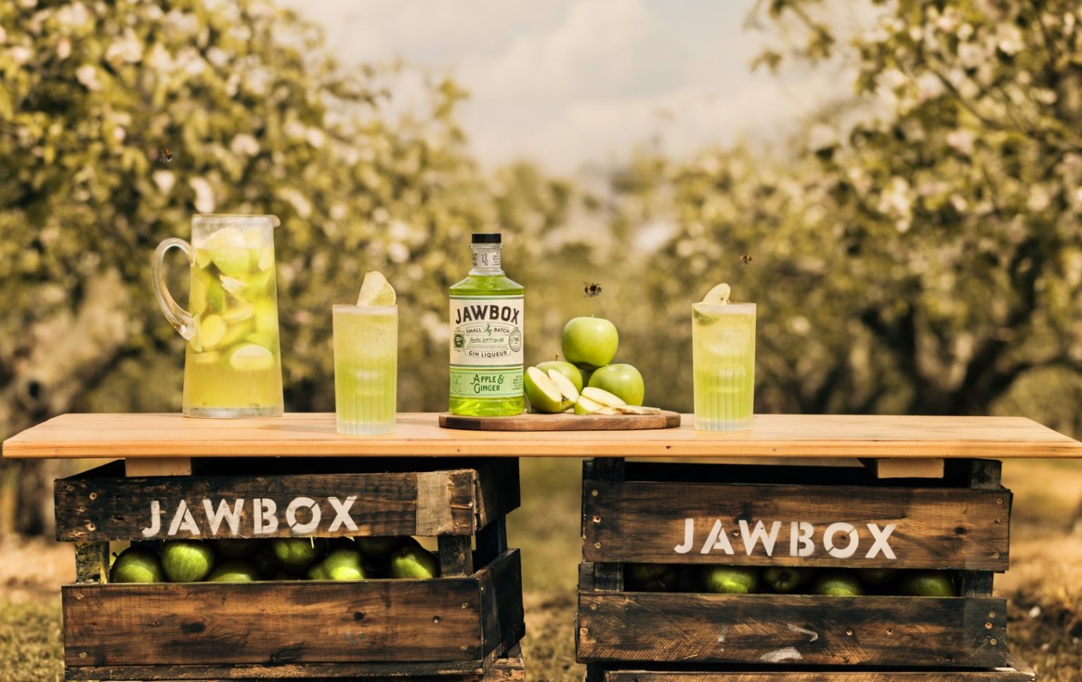 Jawbox introduces apple and ginger gin liqueur - The Spirits Business